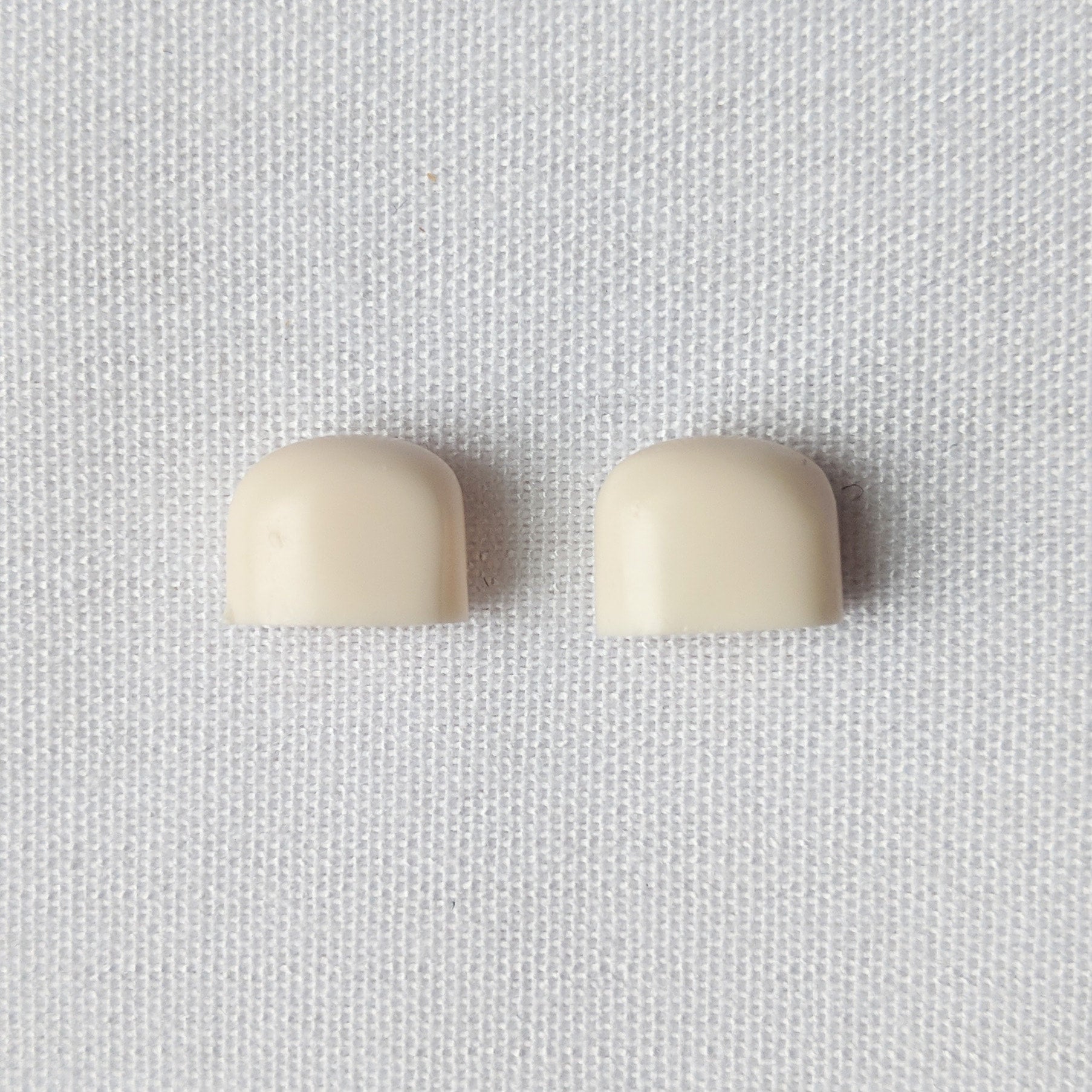 Acrylic Necklace End Caps | D.E.L.S. Nantuckets